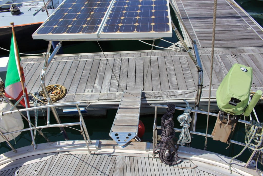 Moody 47 – Canary Yacht Brokers